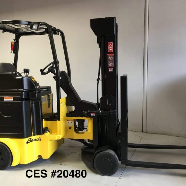 CES #20978 Crown SH5520-40 Stacker Forklift