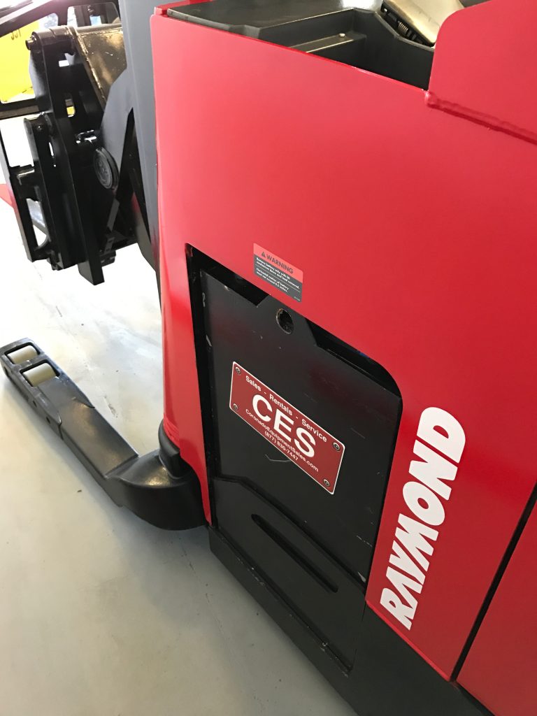 CES #20552 Raymond 740 DR32TT Deep Reach Forklift 207”