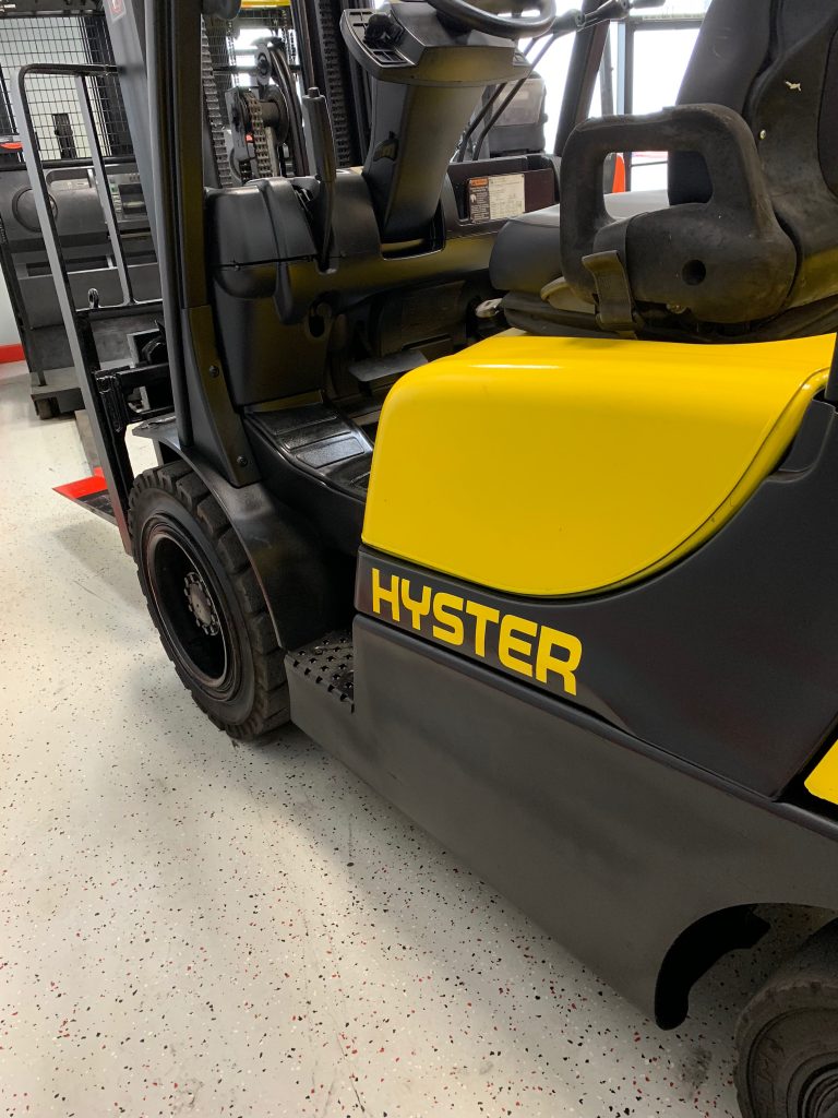 CES #20949 Hyster H60FT Pneumatic Forklift - Coronado Equipment Sales