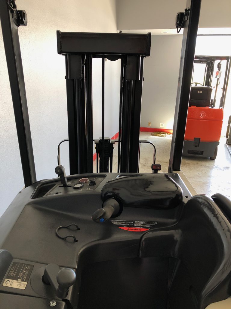 CES #21081 Crown RC Docker Forklift - Coronado Equipment Sales